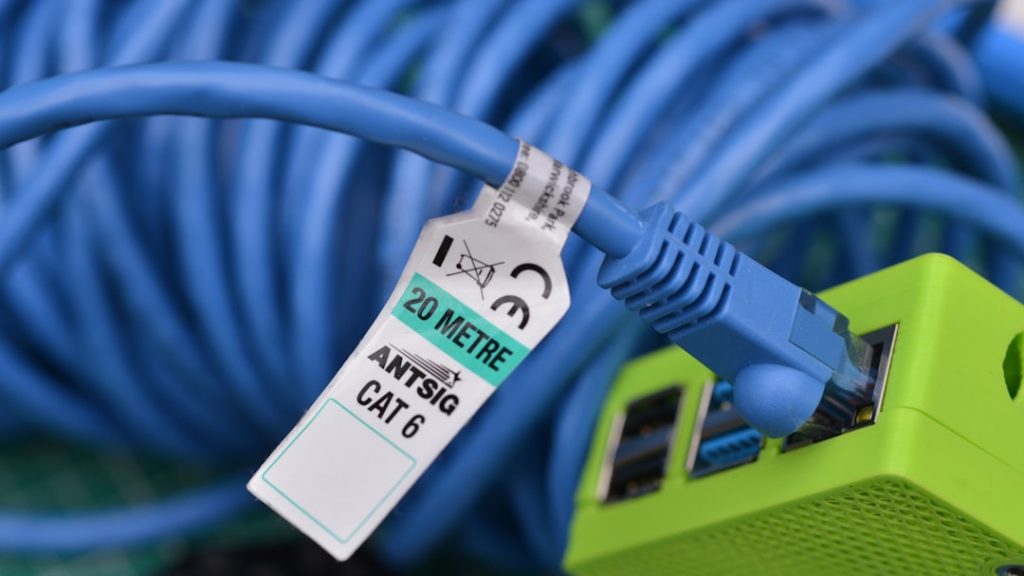 Maximum Bandwidth of Cat5 Ethernet Cable Explained: Real Speeds vs ...