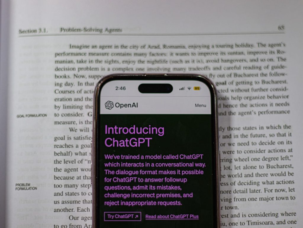 How to Remove Someone From a Group Text on iPhone and Android – Simple ...
